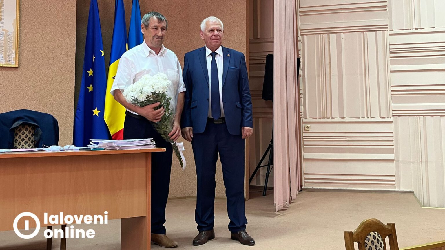 27 de ani de activitate în Consiliul Raional Ialoveni. Nicolae Mereacre părăsește funcția de ...